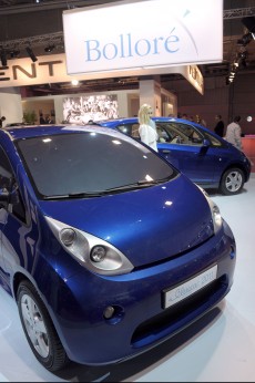 Bollorè, svelato il prezzo della Blu Car, 10 mila euro | Ultimogiro