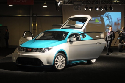 Yo-Mobil, auto e furgoni elettrici a partire da 8 mila euro | Ultimogiro